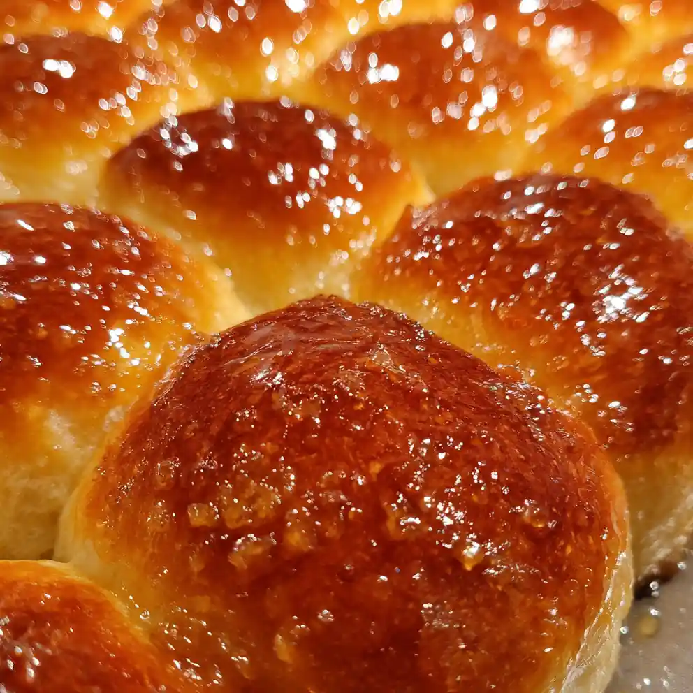 Sister Schubert Rolls Recipe Honey-Glazed Pan Shine